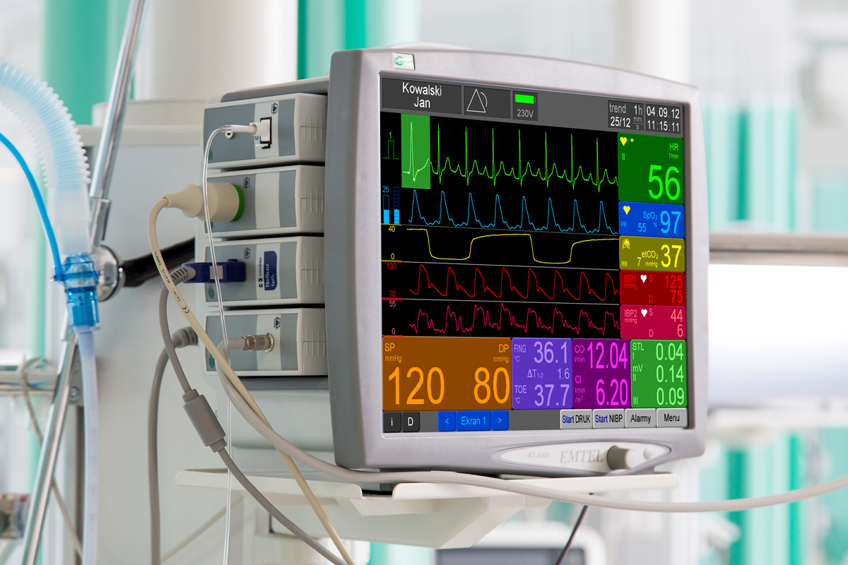 Hospital Emergency Ward - EMTEL - Patient monitors, defibrillators ...