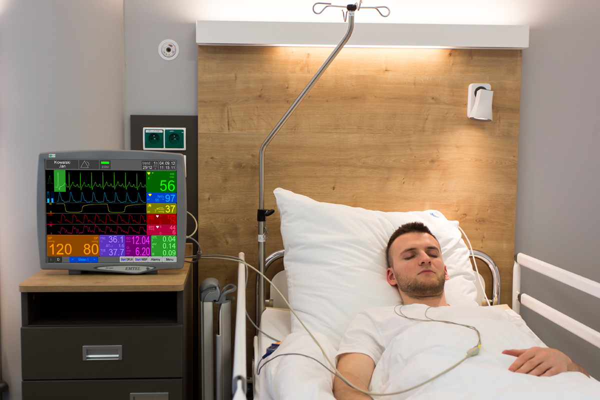 Cardiology - EMTEL - Patient monitors, defibrillators, solutions